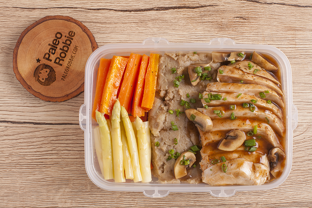 Marinated Chicken with Creamy Mash Ready Meal