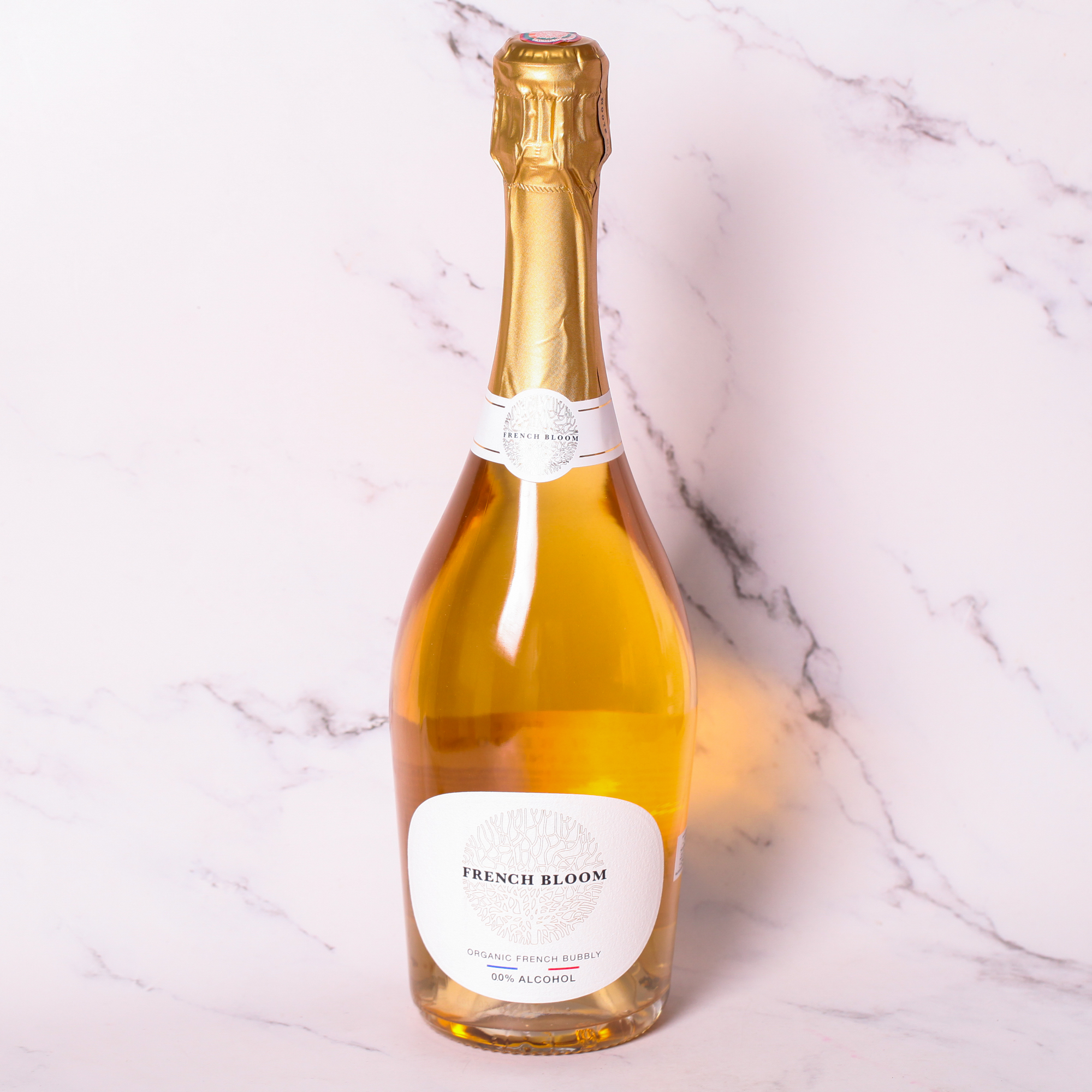 Le Blanc, non-alcoholic champagne - French Bloom